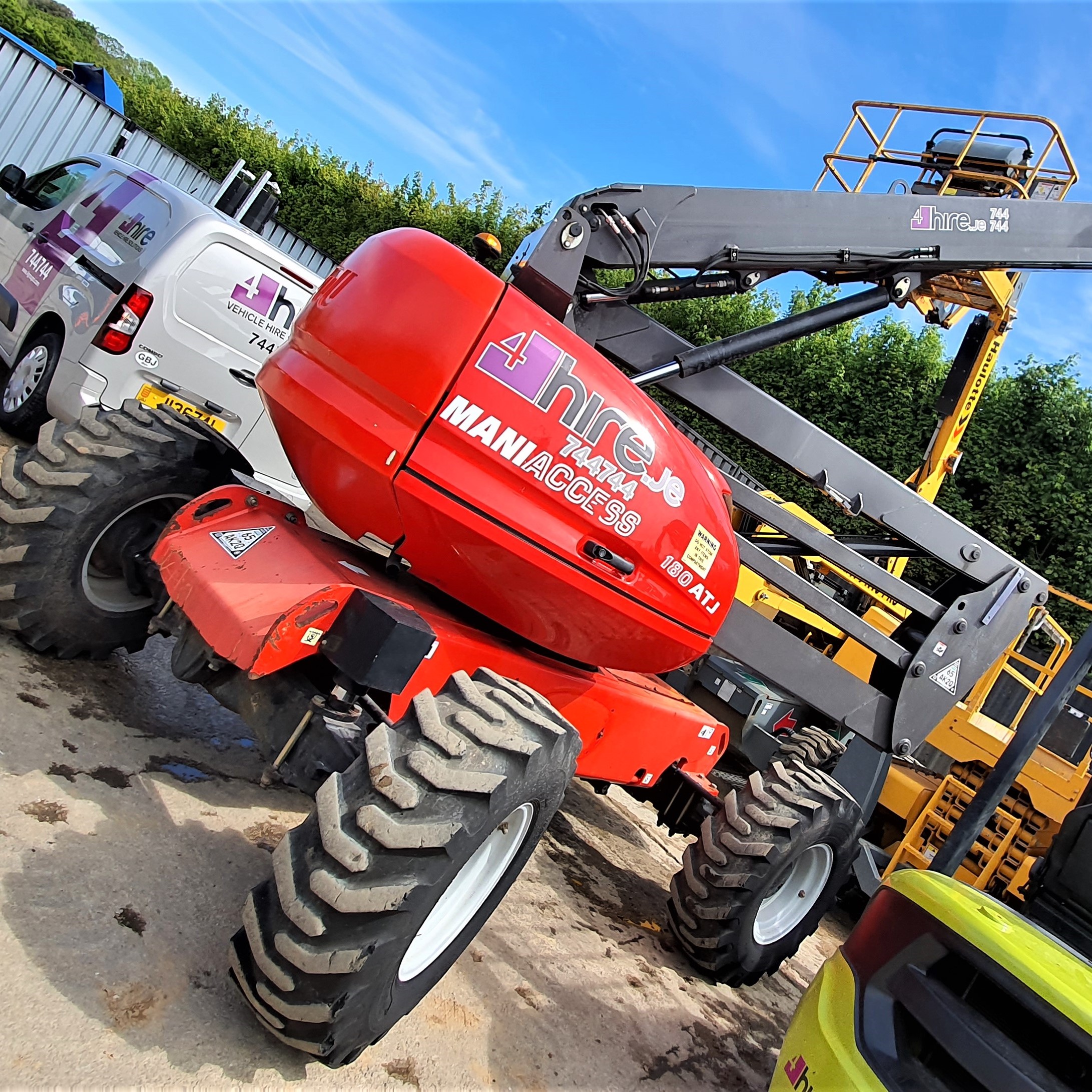 Hire 18m Diesel Articulated Boom in the Channel Islands